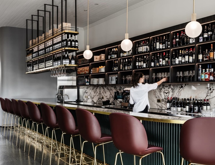 Tra vini regionali, grappe e amari: Bar Alba — Il Globo