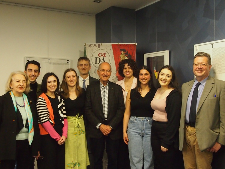 I ragazzi vogliono ancora leggere la Divina Commedia — Il Globo