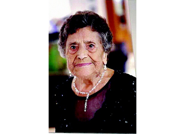 Angela Messina — Il Globo