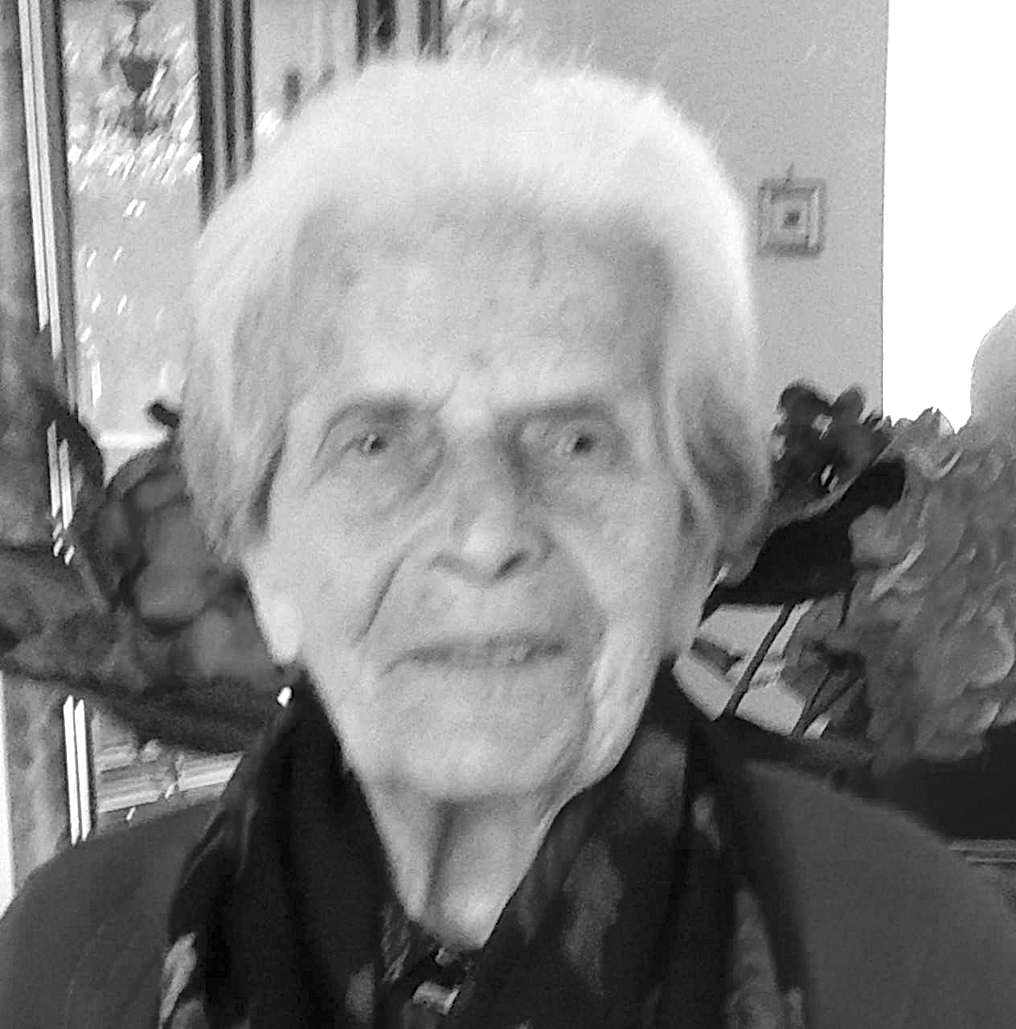 Lucia (nee Romano) Garra — Il Globo