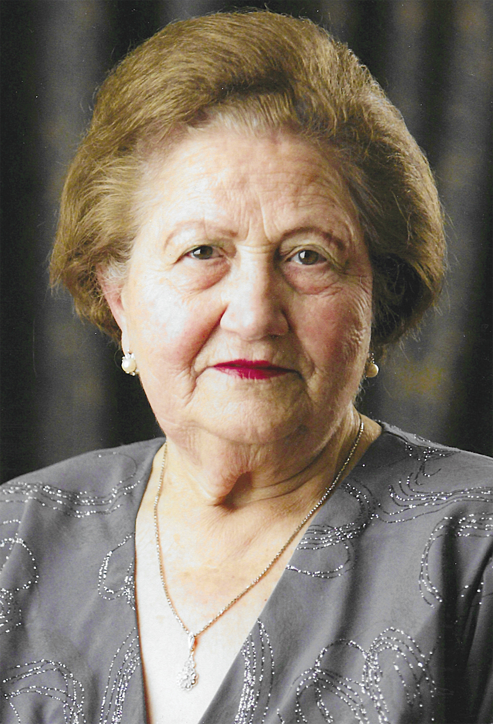 Angela Strangis — Il Globo