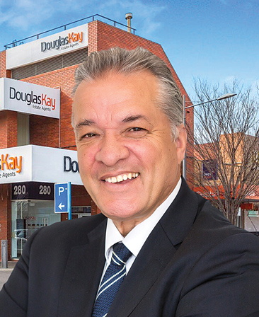 Douglas Kay — Il Globo