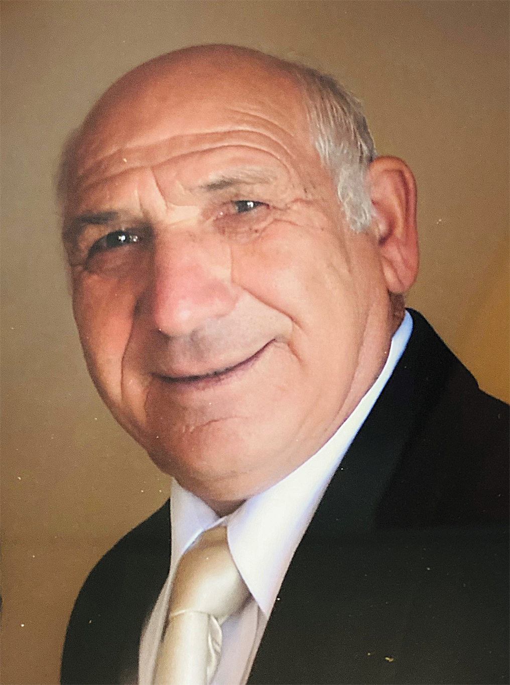 Vincenzo Tinè — Il Globo