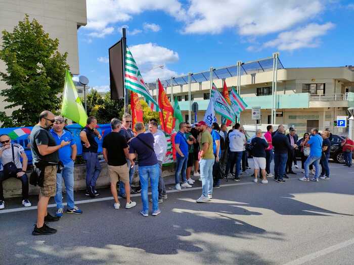 Over 9 million people in Italy experiencing ‘serious employment ...