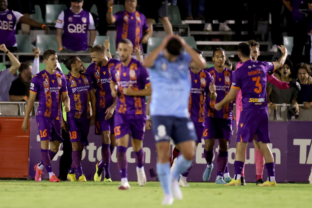 Spettacolo e gol al Macedonia Park — Il Globo