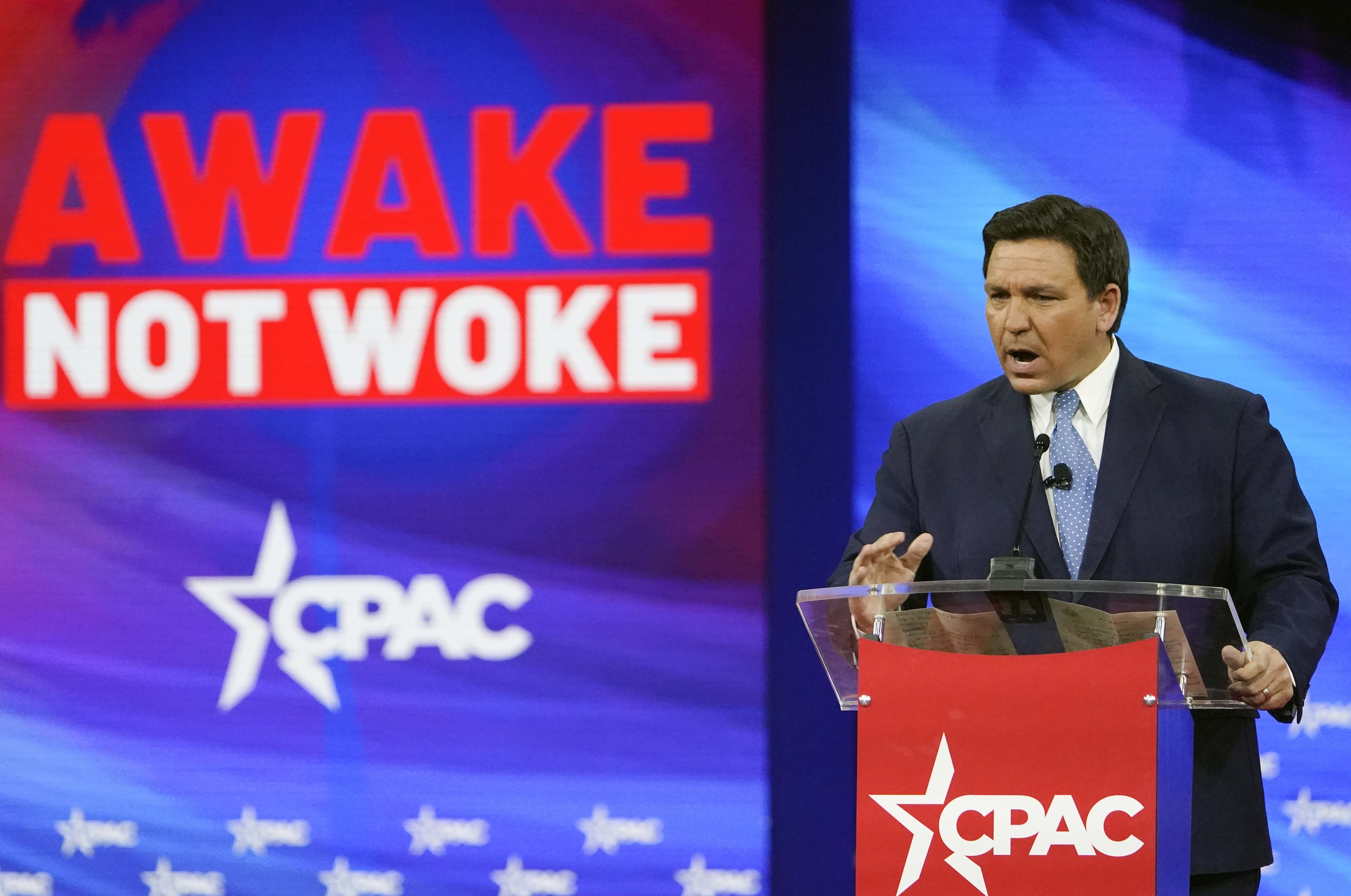 Ron DeSantis in campo su Twitter — Il Globo