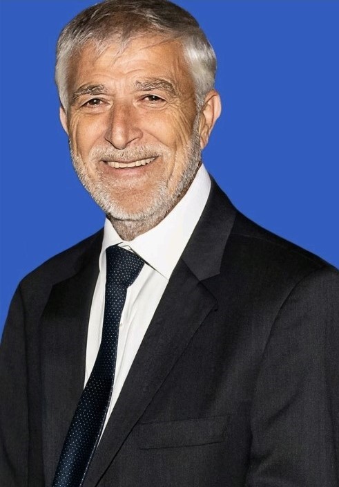 Tony Mosca — Il Globo