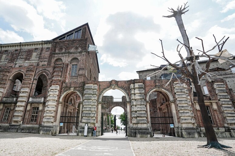 Il Castello di Rivoli guarda al futuro — Il Globo
