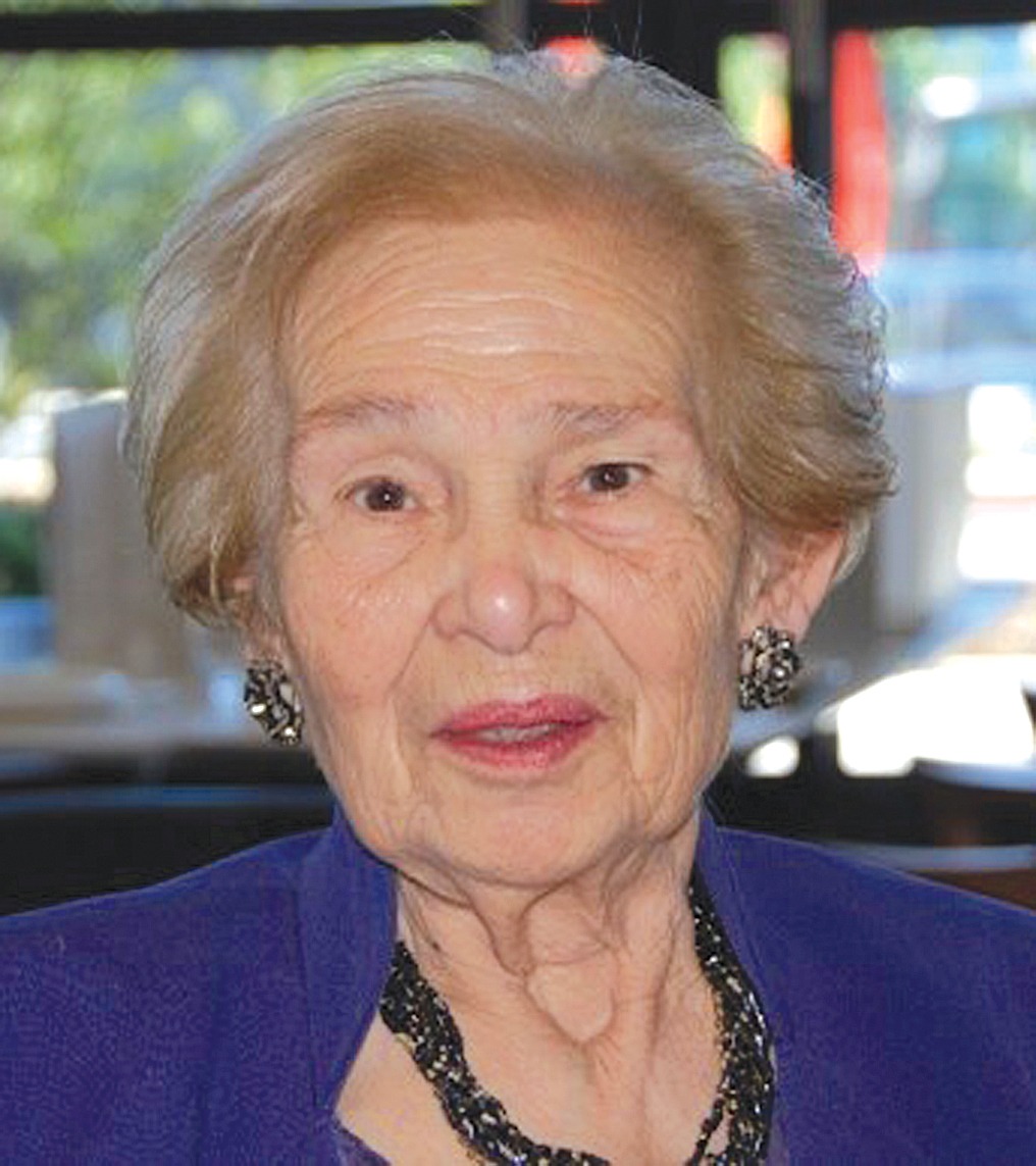 Angela Vitale (nata Cannata) — Il Globo