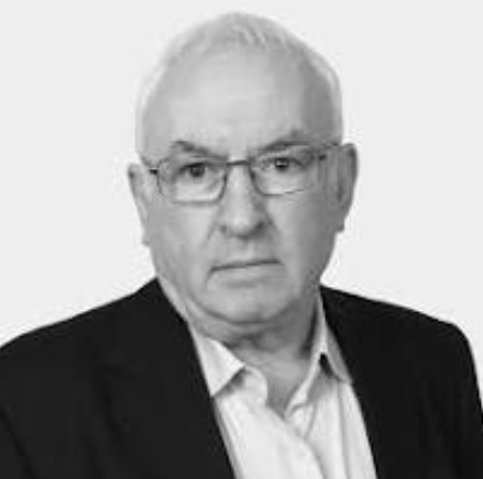 “Aiutare le persone in ogni aspetto” — Il Globo