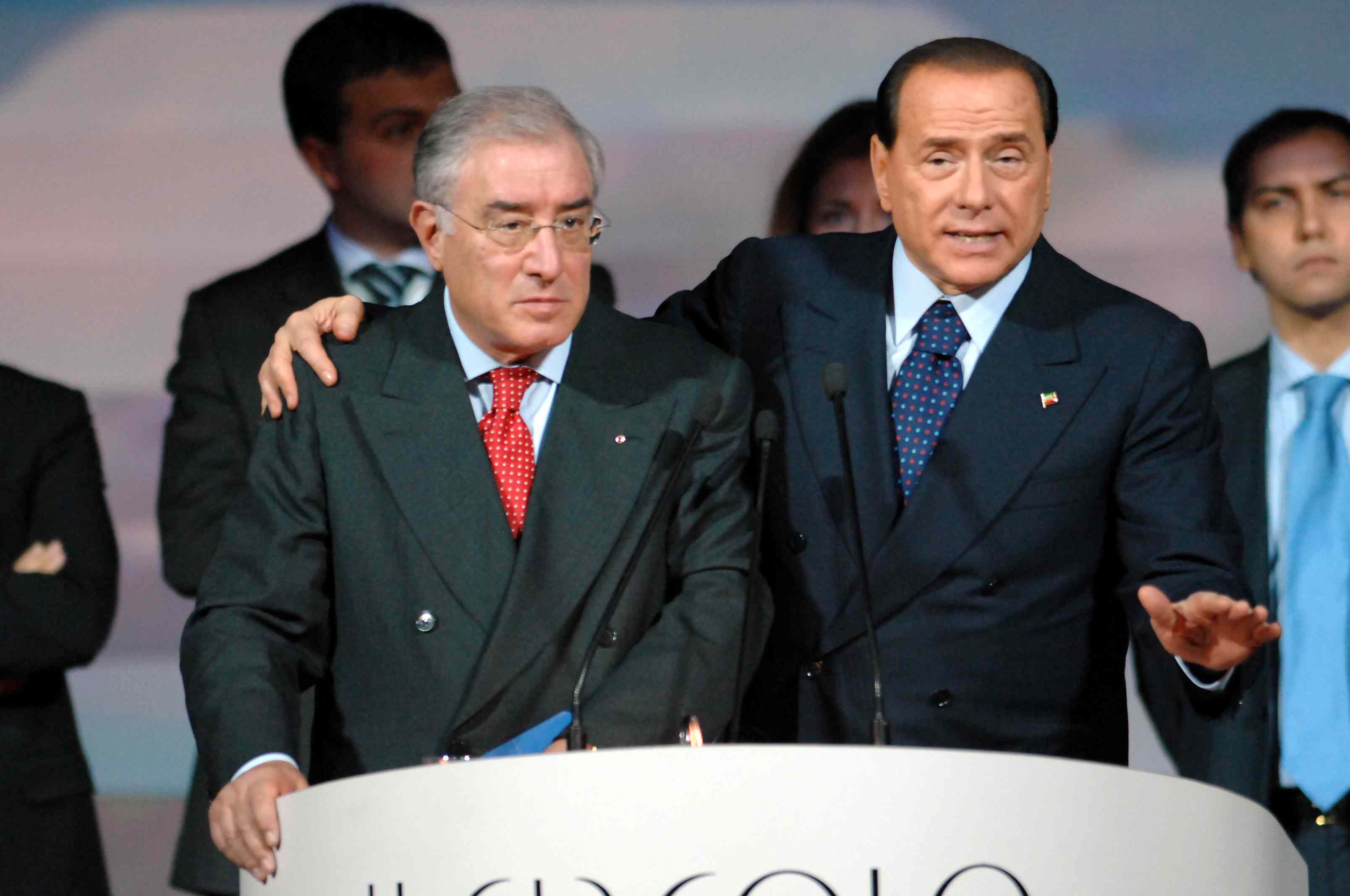 Sequestrati 10 milioni di euro a Dell’Utri — Il Globo