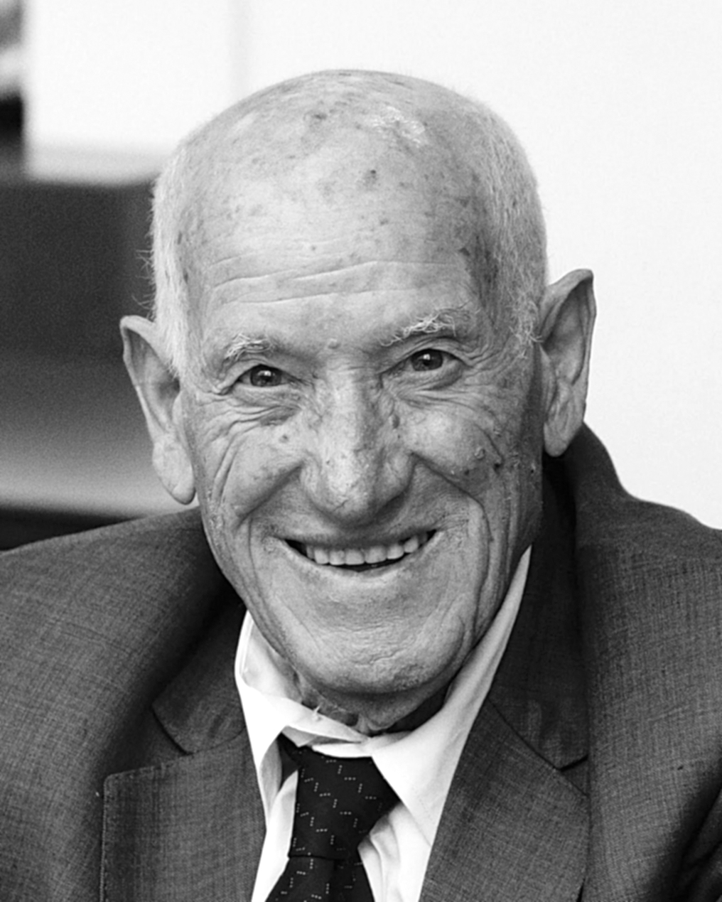 Giuseppe (GIO) Condello — Il Globo