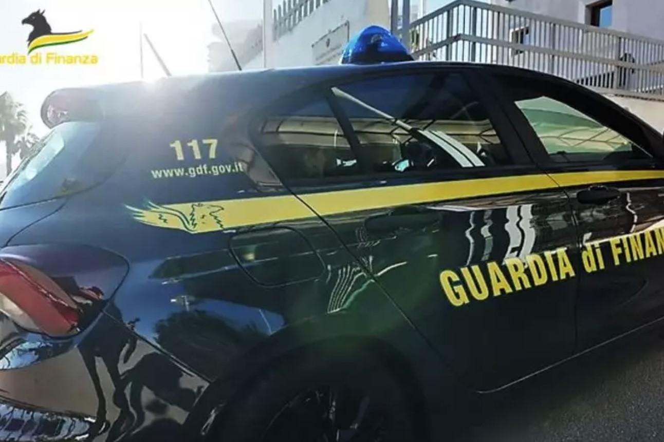 Police seize 121 million from Amazon over ‘worker exploitation’ — Il Globo