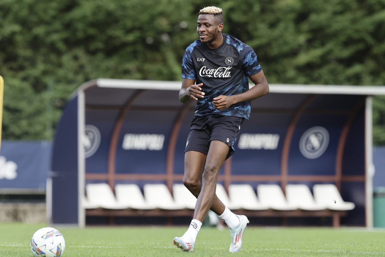 Osimhen-PSG in stand-by — Il Globo