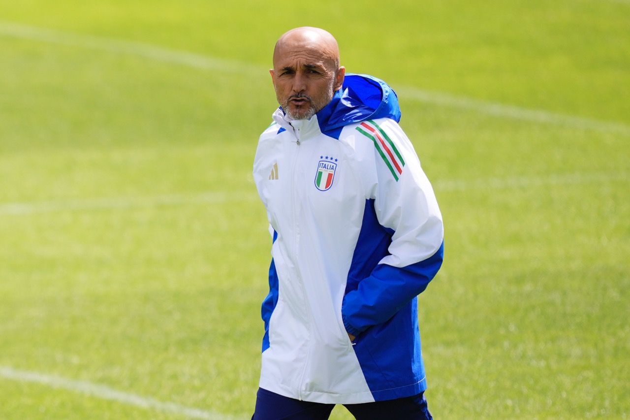 Spalletti crea la sua Italia: “Niente campioni, ma grande spirito” — Il ...