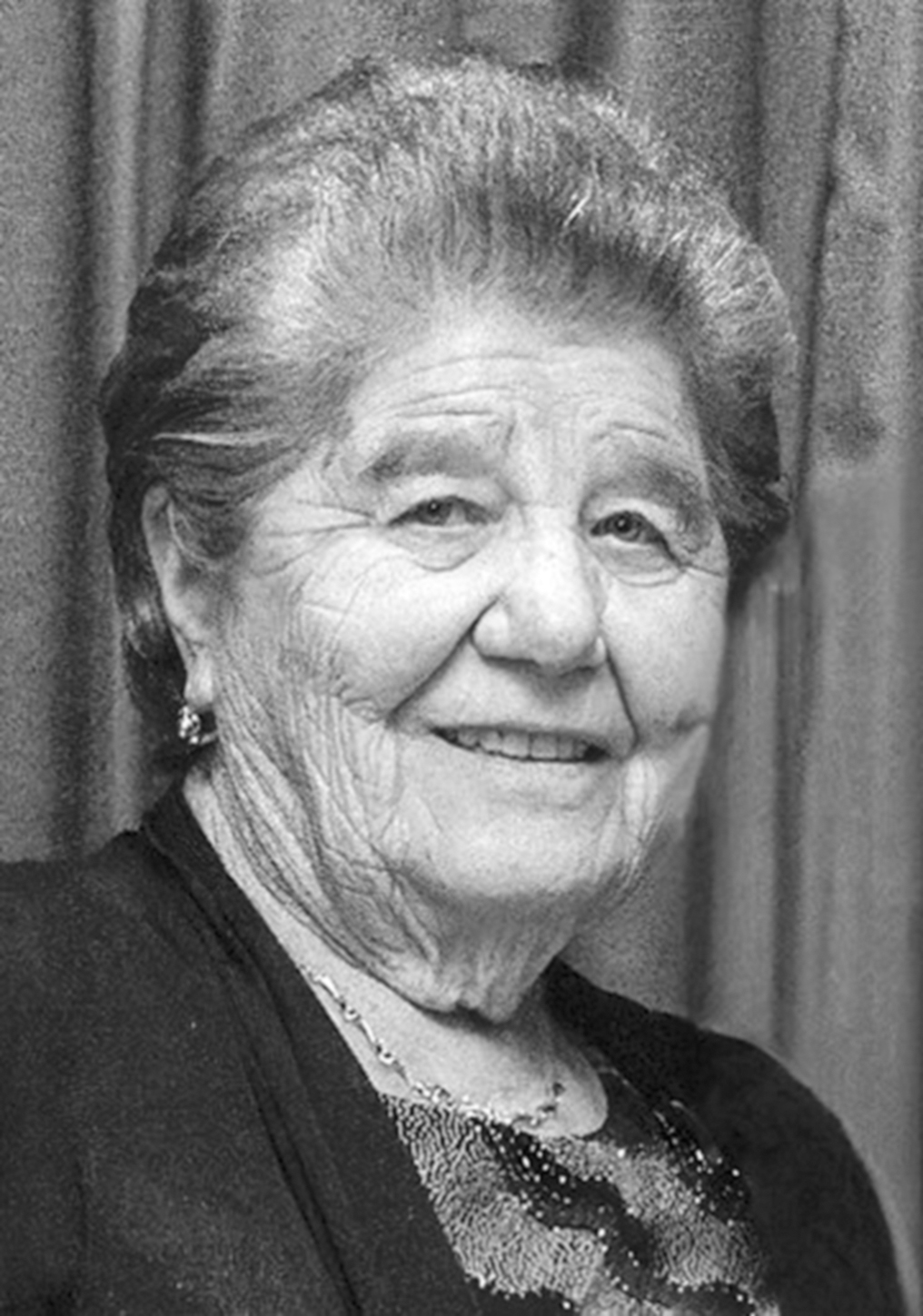 Velia D'Amario Dintinosante — Il Globo