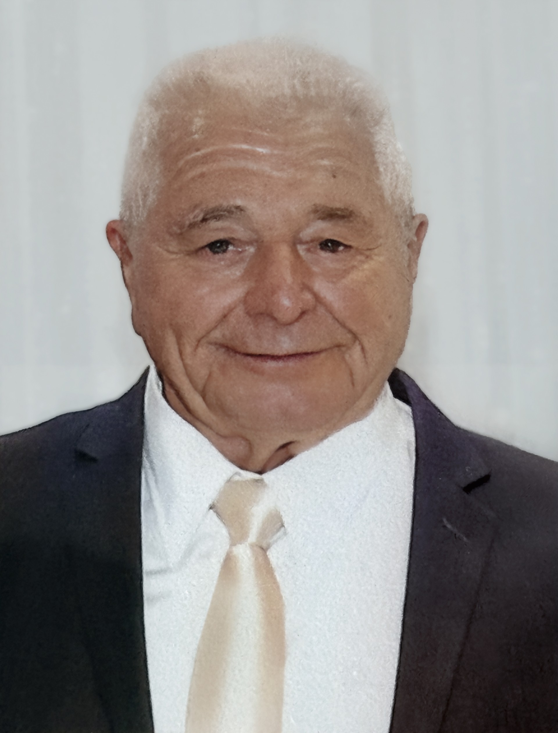 Vince Gennusa — Il Globo