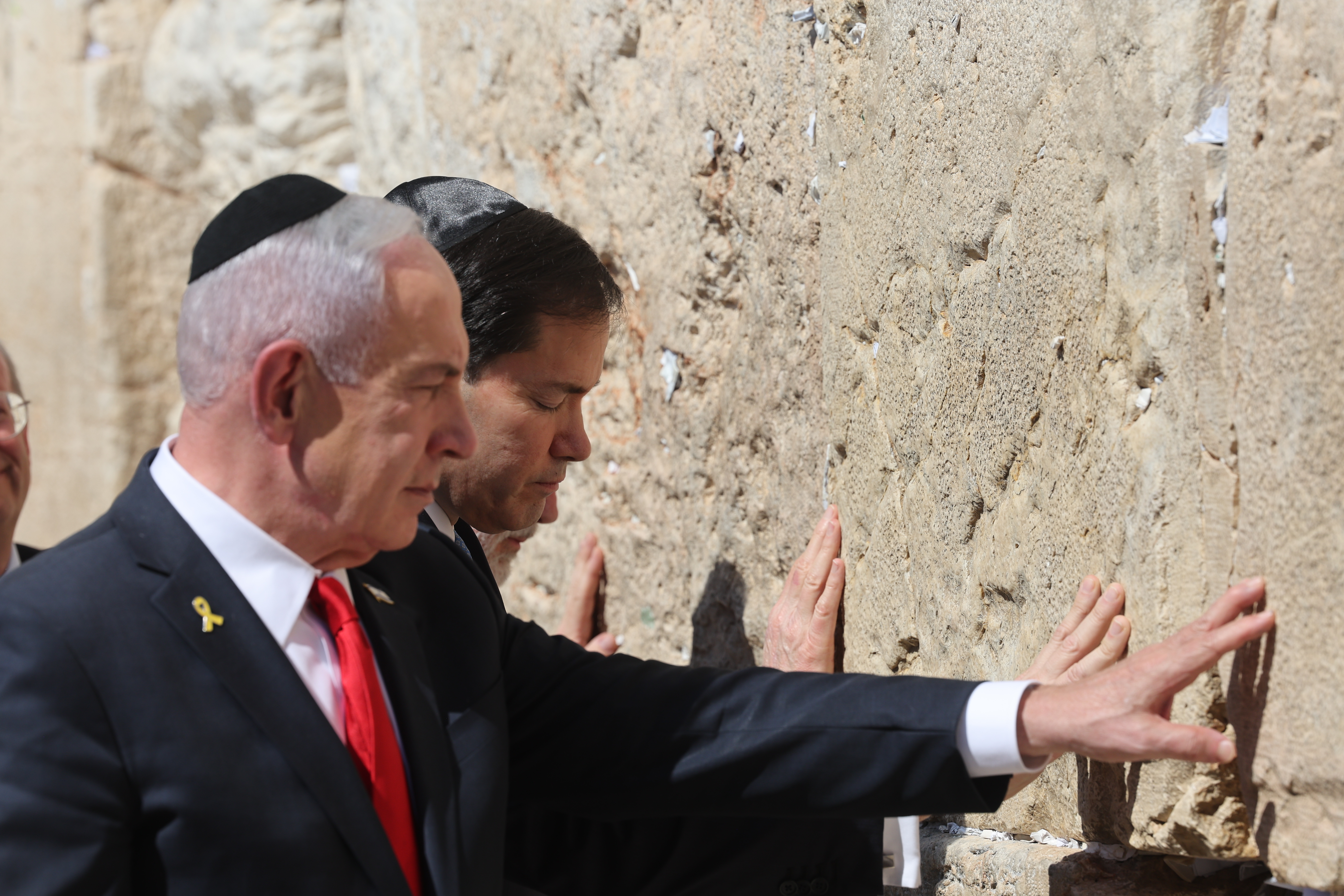 Marco Rubio al Muro del Pianto a sostegno di Israele — Il Globo