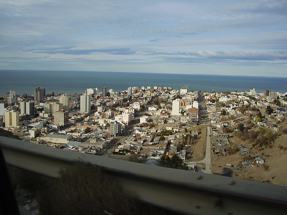 Deslizamiento de tierras en Comodoro Rivadavia: hasta 300 evacuados ...