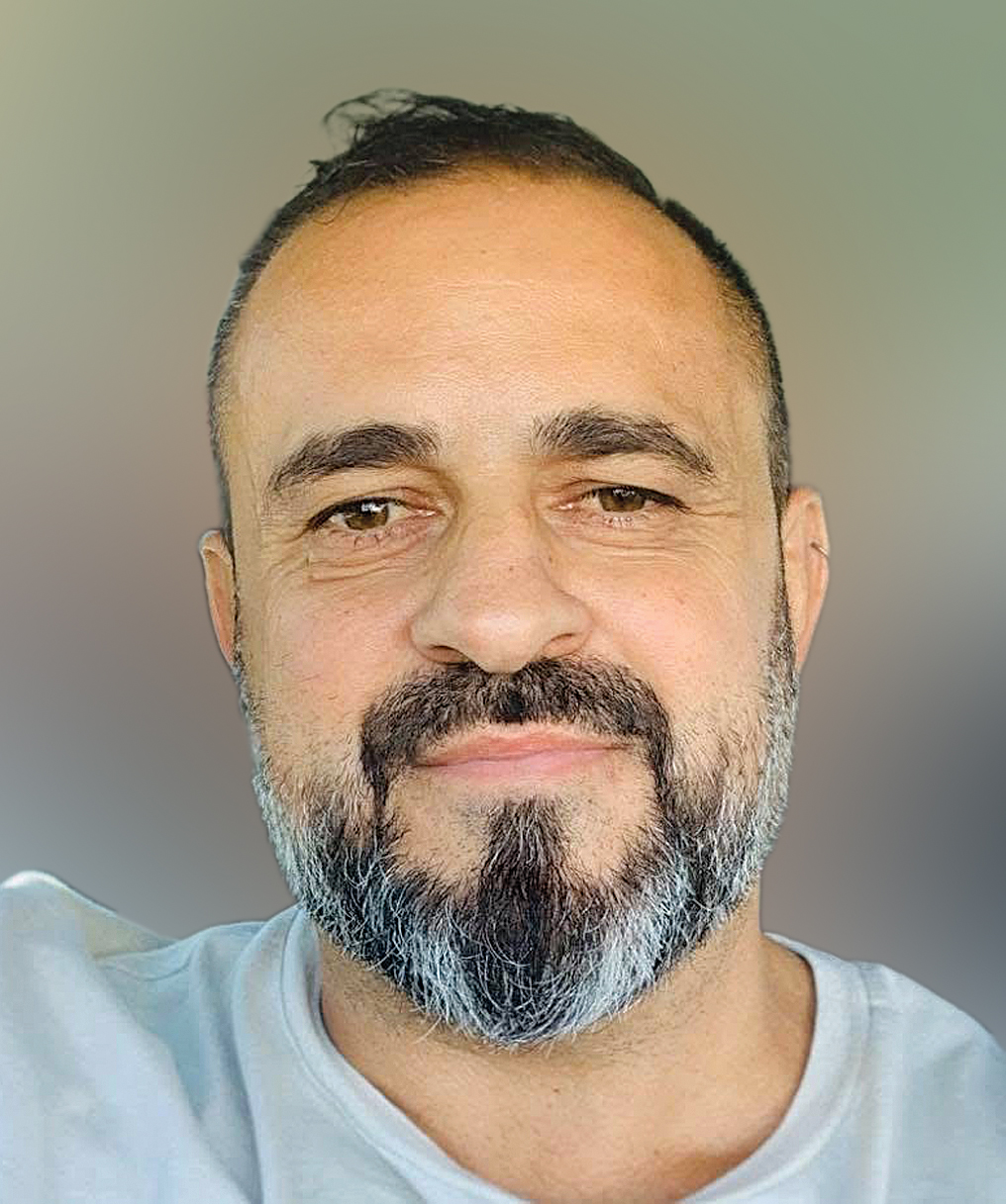 Robert James Alicata — Il Globo